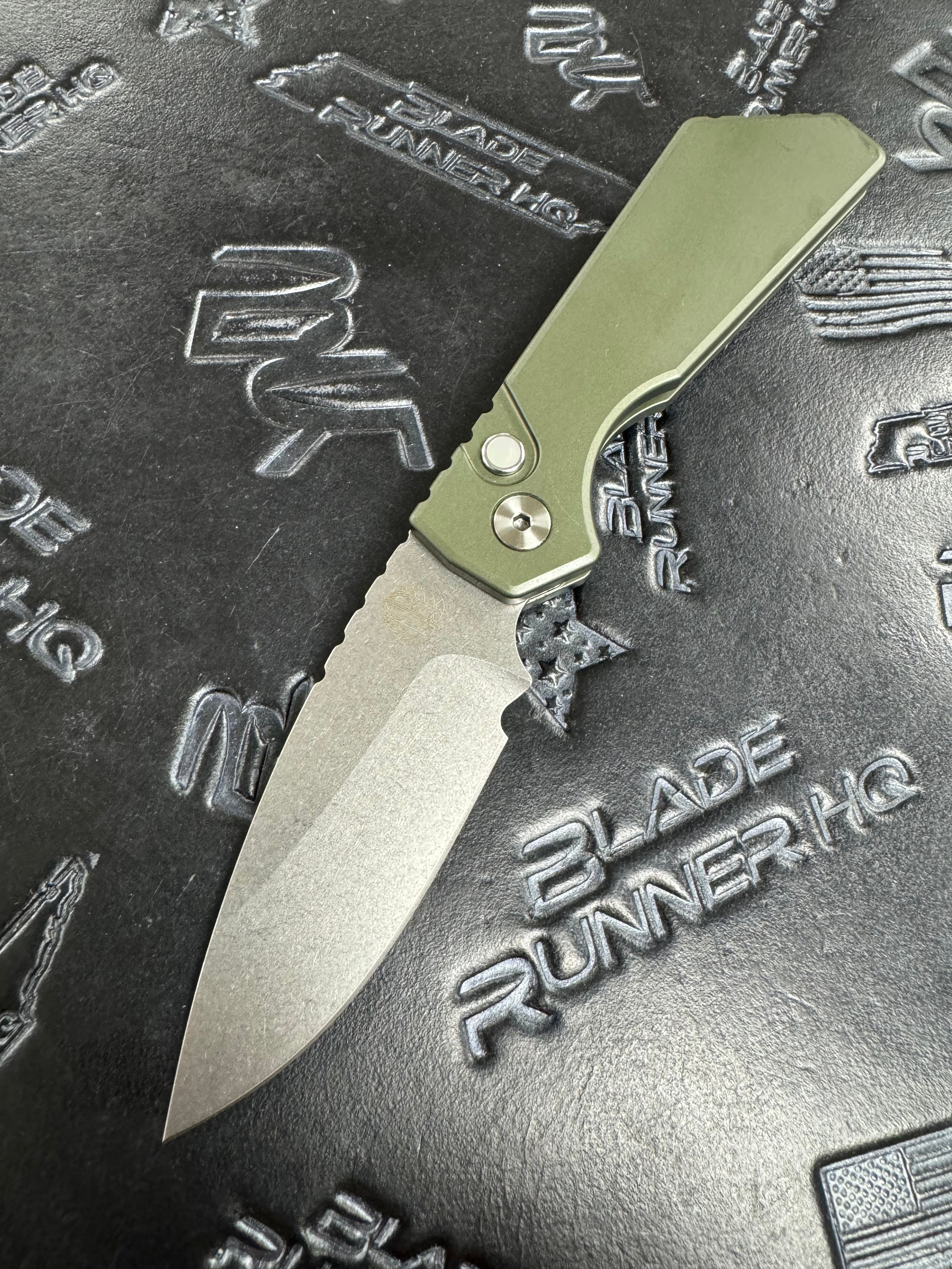 Protech Strider PT+ Smooth Green Handle Mother of Pearl Stonewash Magn ...