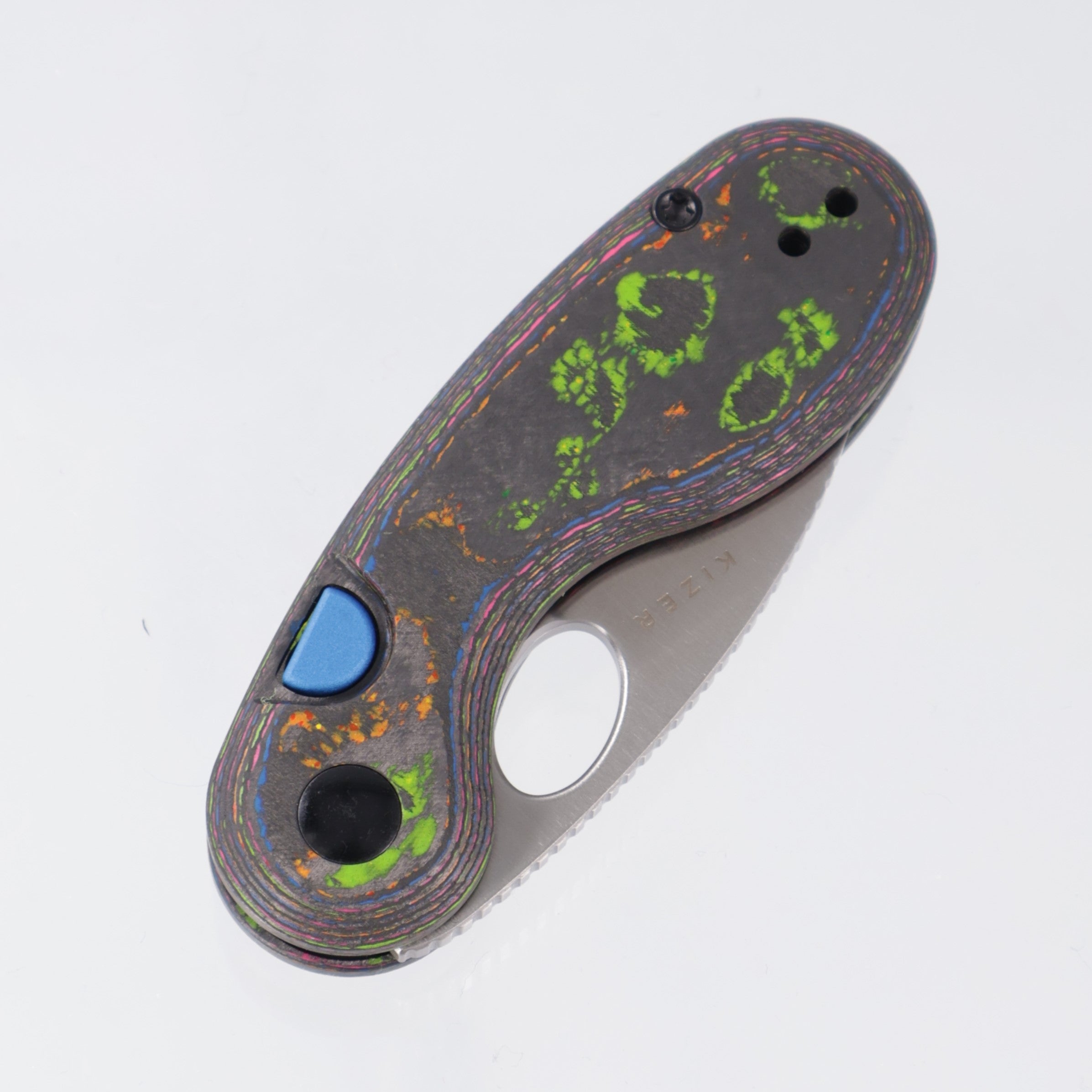 Kizer Microbe - 80s Camo Carbon - Satin M390 - Ki2742A1 – BR-OP